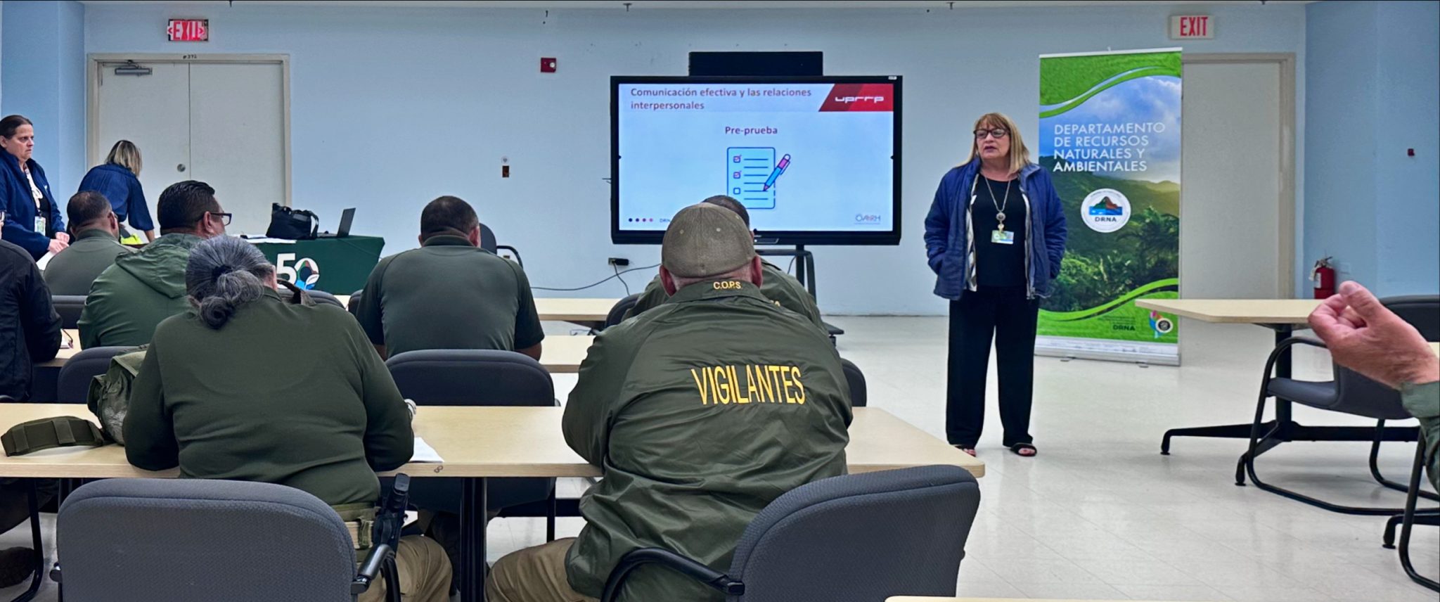 DECEP - Home - División de Educación Continua y Estudios Profesionales